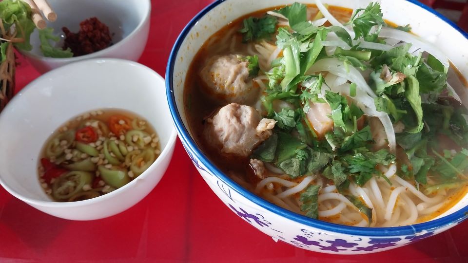 Ghé Huế, tìm đến quán bún củi không tên - Sài Gòn Tiếp Thị